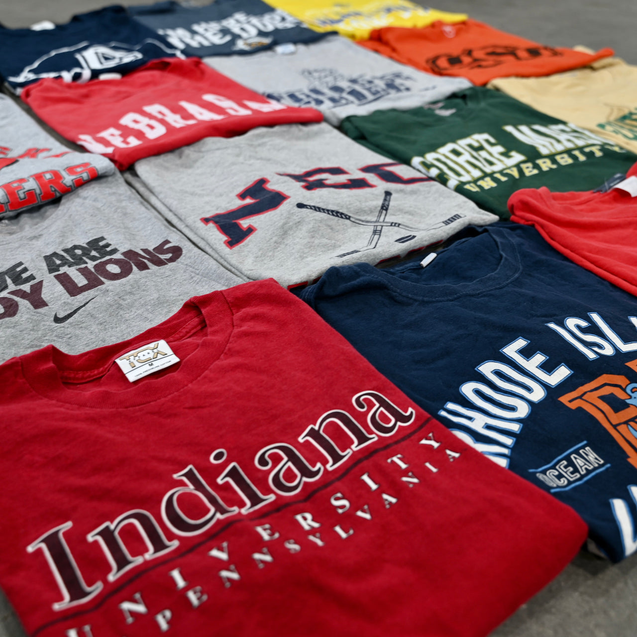 Wholesale College & University T-Shirts — THRIFT VINTAGE
